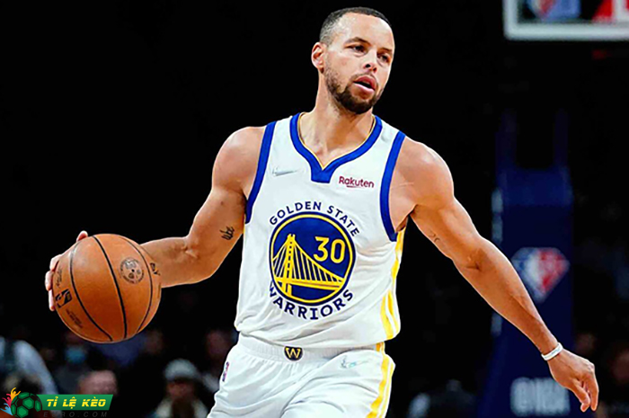 Stephen Curry truyền cảm hứng để Golden State Warriors